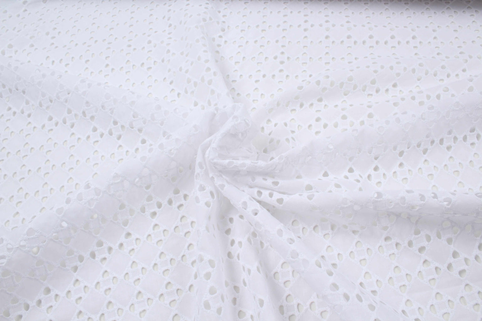 Fabric Sight: Sustainable, Surplus and Certified Fabrics by Meters