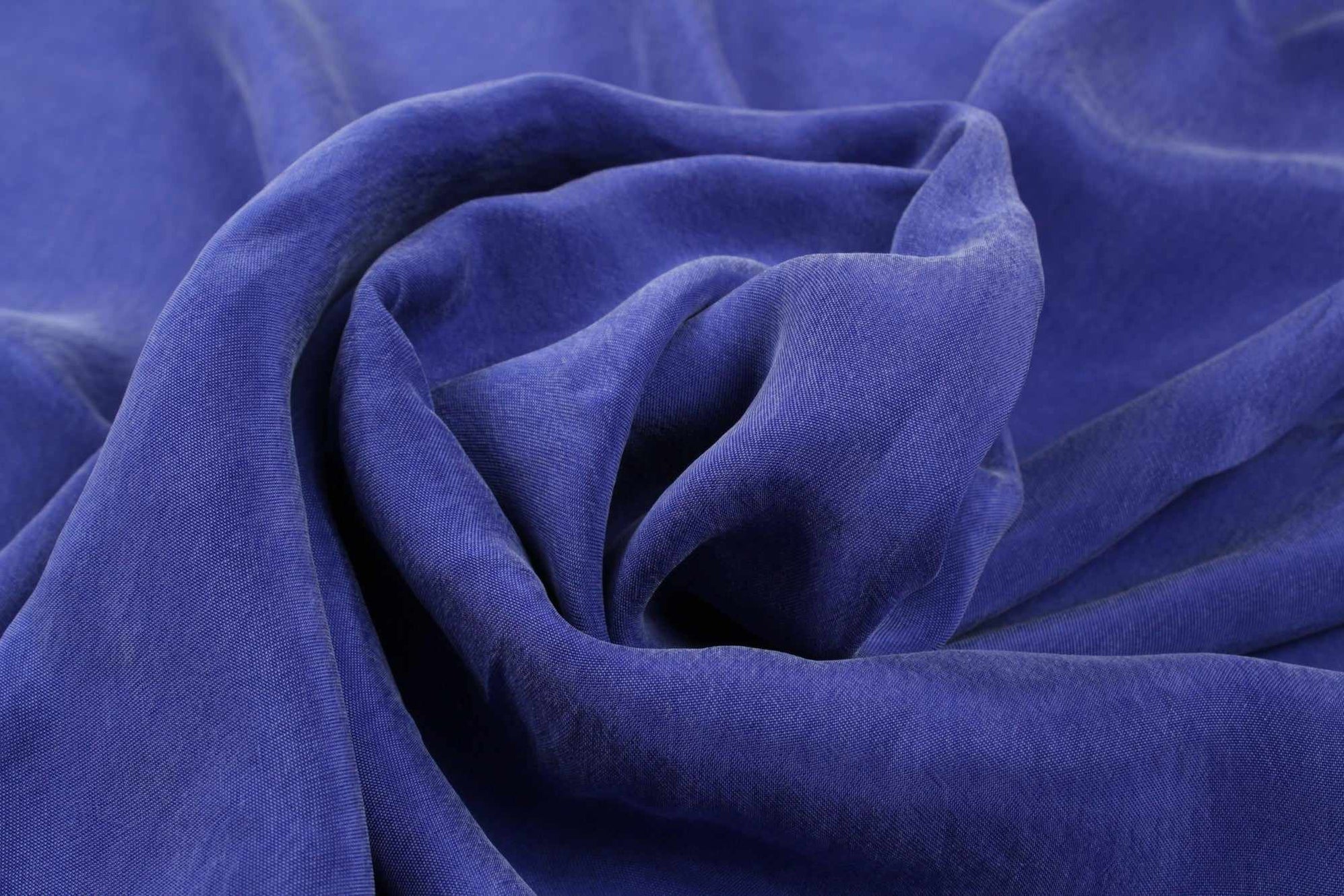 Vegan silk - Cupro Satin (+30 Colors Available) | Buy Fabrics Online ...